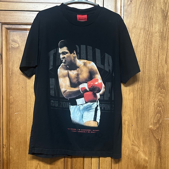 PALACE | Shirts | Palace Black Graphic Tee With Muhammad Ali Design ...